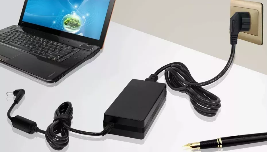 راهنمای جامع انتخاب آداپتور لپ تاپ متناسب با مدل - فن آداپتور